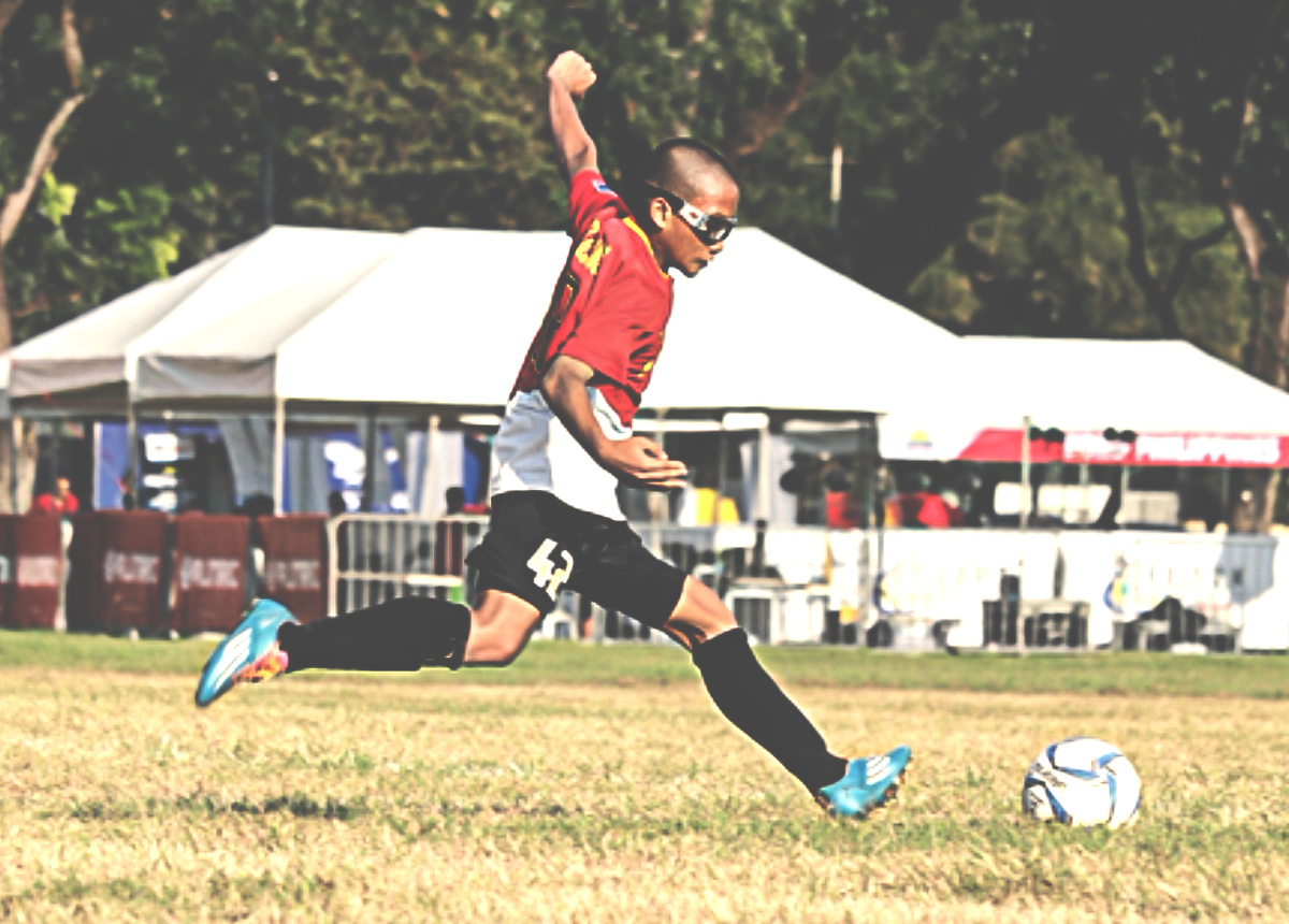 Philippine Football: Missing the Pitch